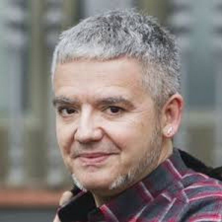 Màrius Serra inaugura el curs de l'Aula d'Extensió Universitària a l'Ateneu