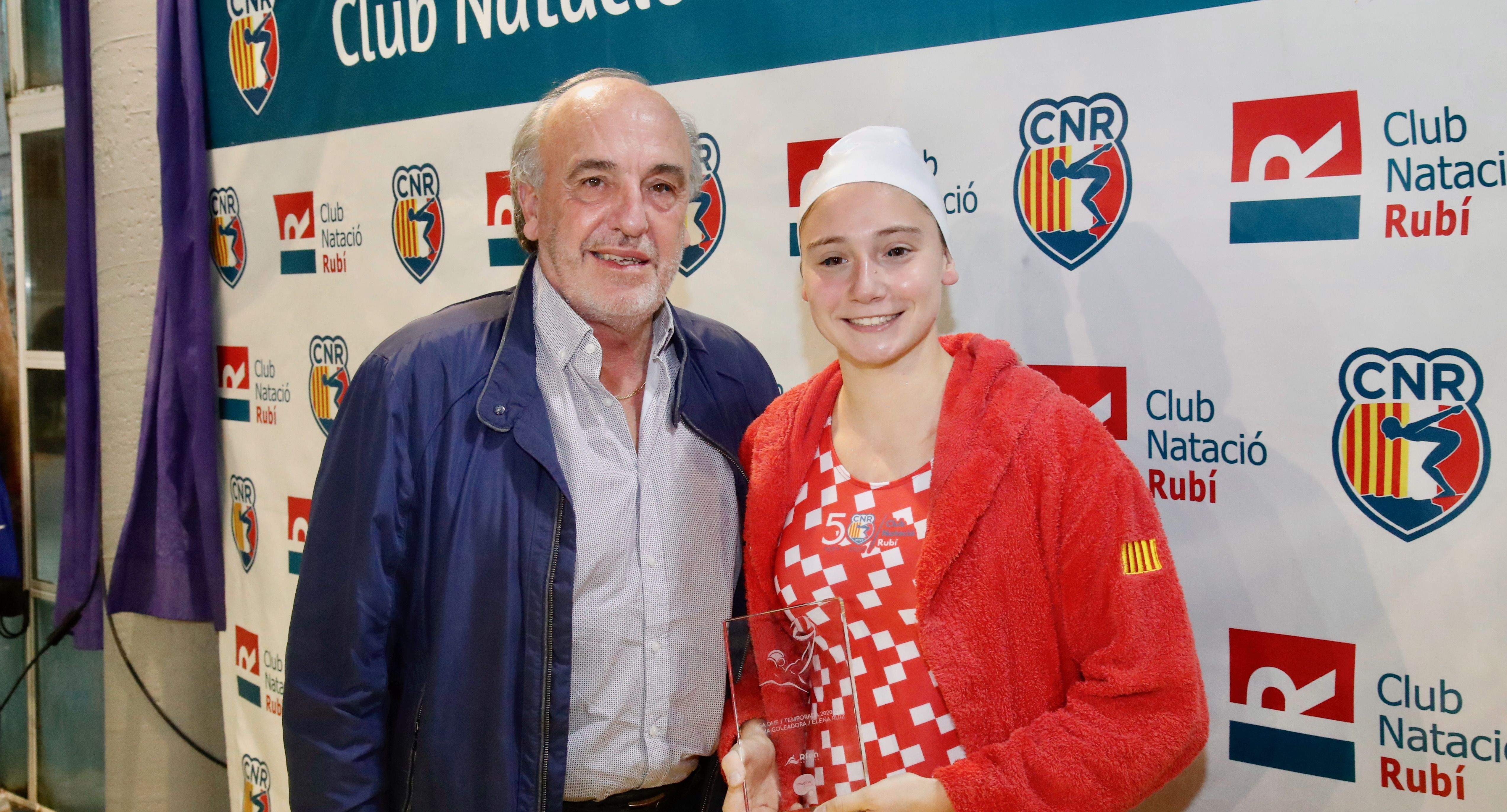 La rubinenca Elena Ruiz, premiada per ser la màxima golejadora de la ...