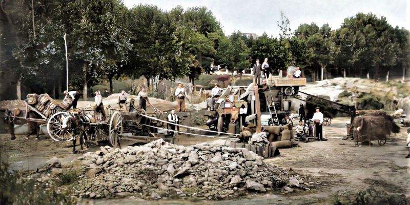 La màquina de batre de Rubí, 1928